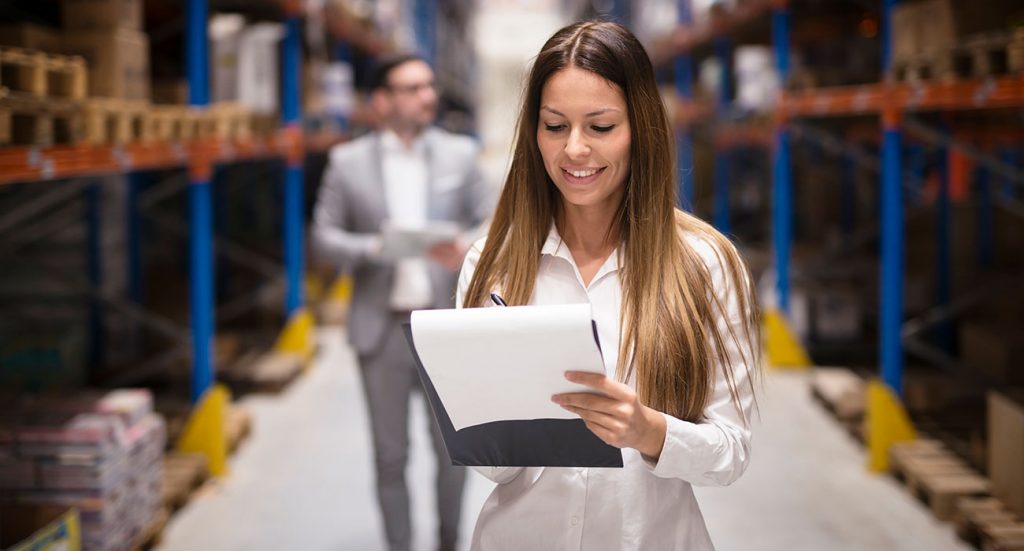 How do hospitality and distribution professionals foresee the summer ...